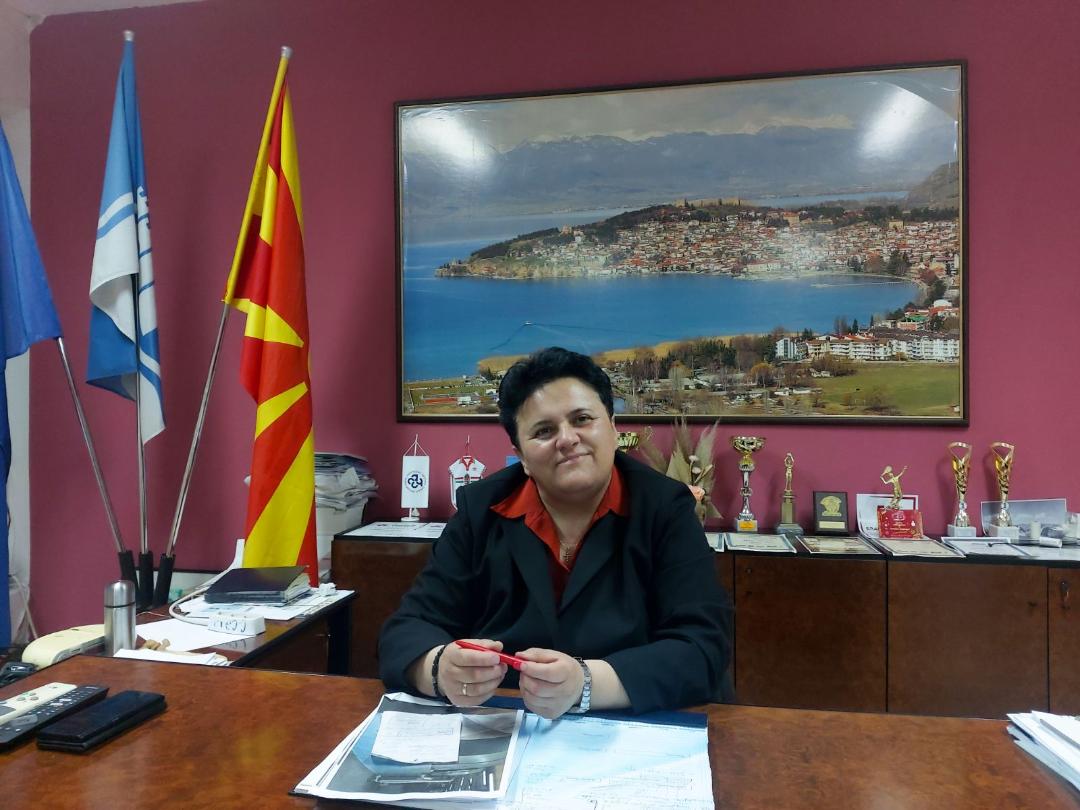 FOTO | Gordana Jovanoska, drejtoreshë e NP "Biljanini Izvori" Ohër ...