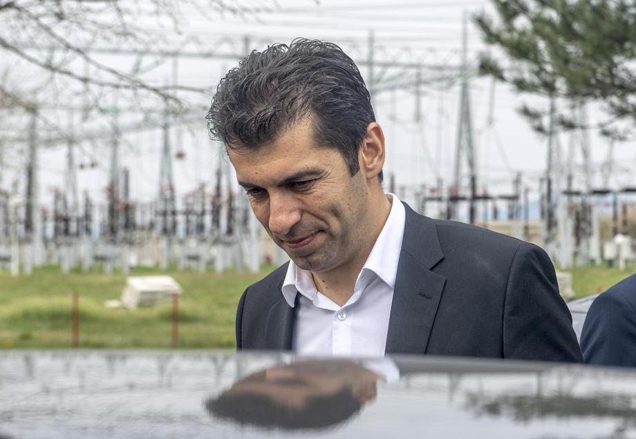 Petkov called on Bulgarians to raise money for Ukraine to buy weapons ...
