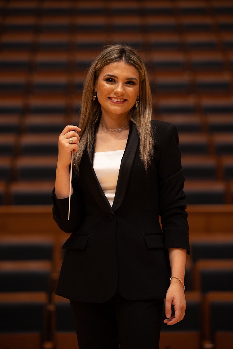Conversation with violinist and conductor Ana Spasovska: Energetic ...