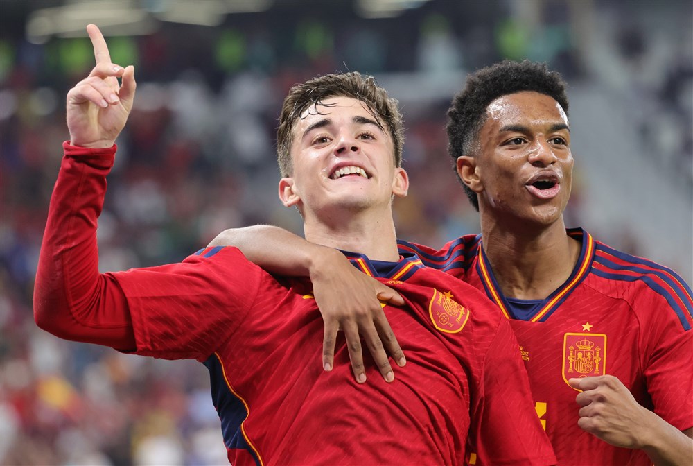 VIDEO: Spain outclasses Costa Rica, Gavi is the third youngest scorer ...