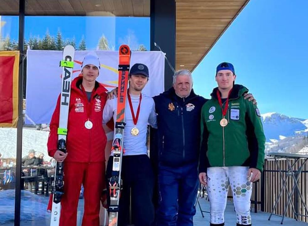 Macedonian skier Mirko Lazareski won the podium in the giant slalom ...