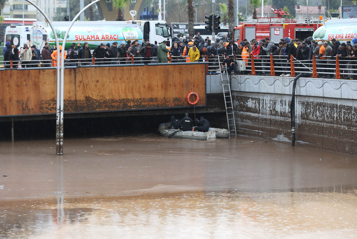 VIDEO | Terrible scenes: Bodies swallowed by the flood in Turkey are ...