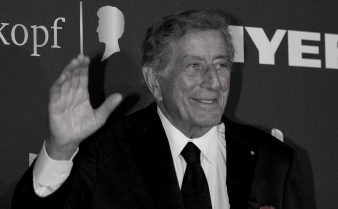 Musician Tony Bennett died: He battled Alzheimer's disease for years ...