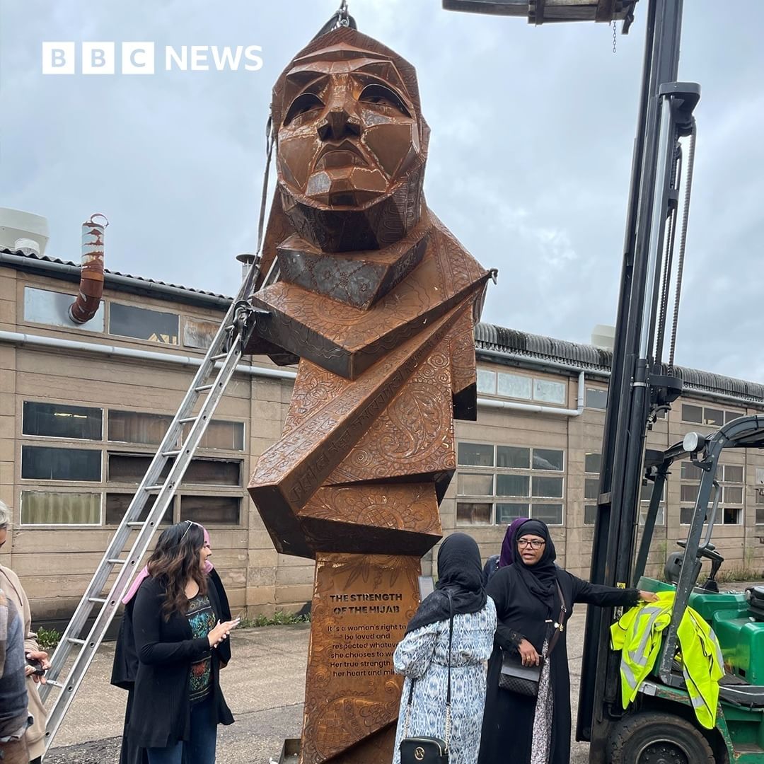 PHOTO | World's first sculpture celebrating hijab-wearing women - Free ...
