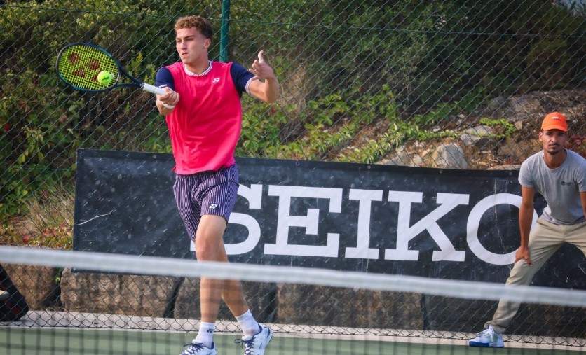 Ivanovski berhenti di suku akhir masa depan di Portugal - Sloboden Pechat