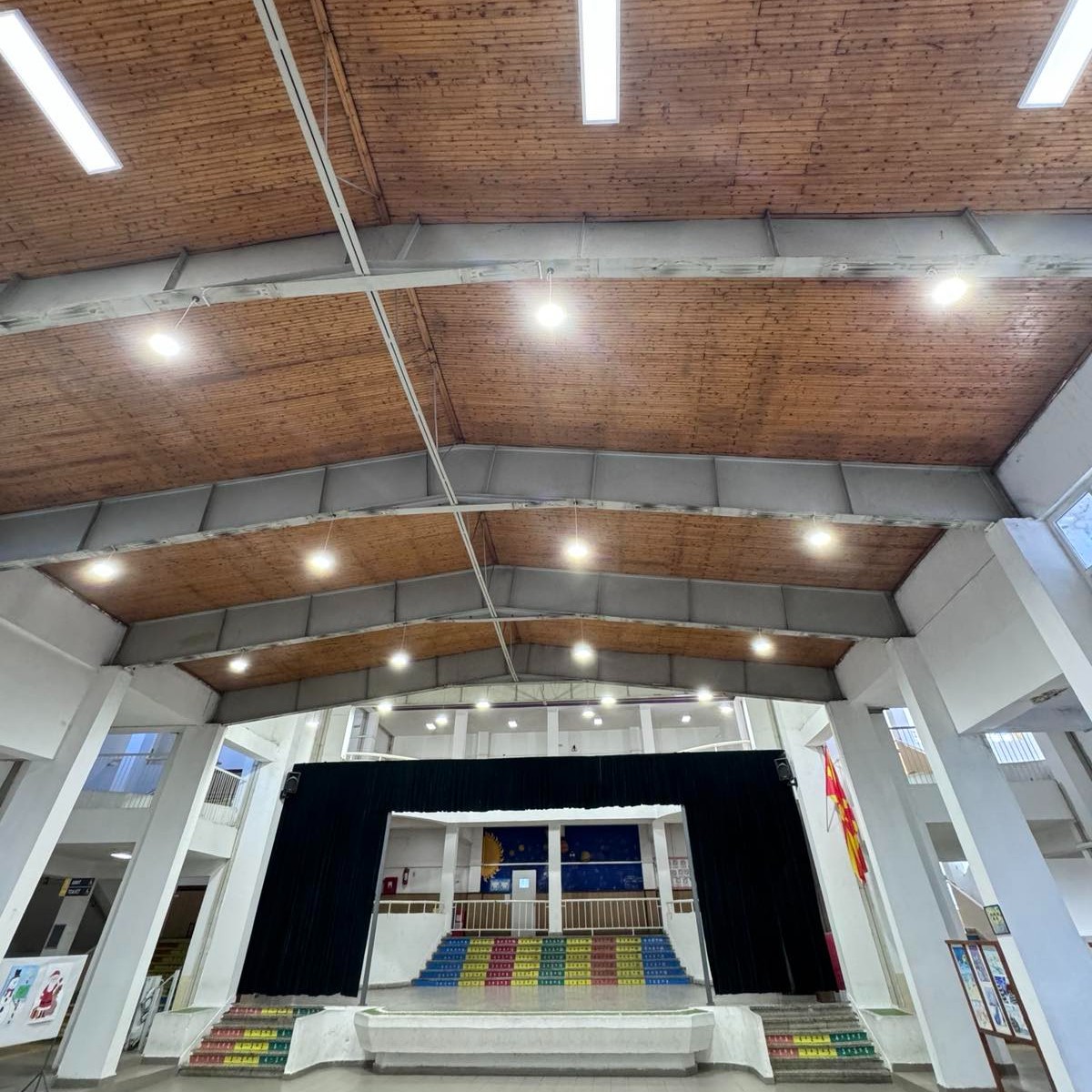 New lighting in the "Lazo Angelovski" school - Sloboden pechat