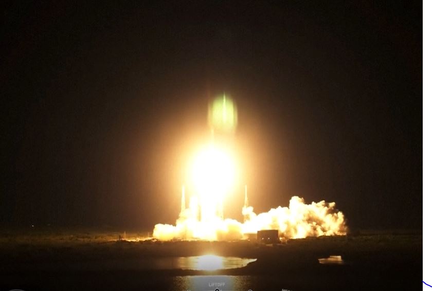 „SpaceX“ лансира сателити „Starlink“ во ниската орбита на Земјата ...