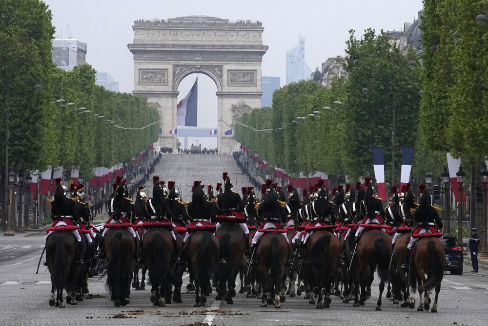 France celebrates 80 years since victory over fascism and end of World ...