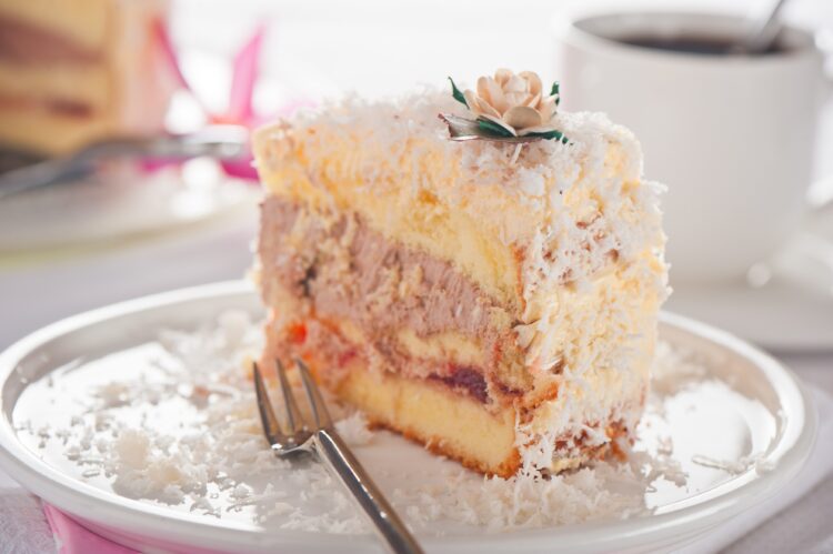Recipe for the forgotten nylon cake: Every housewife in Macedonia made ...